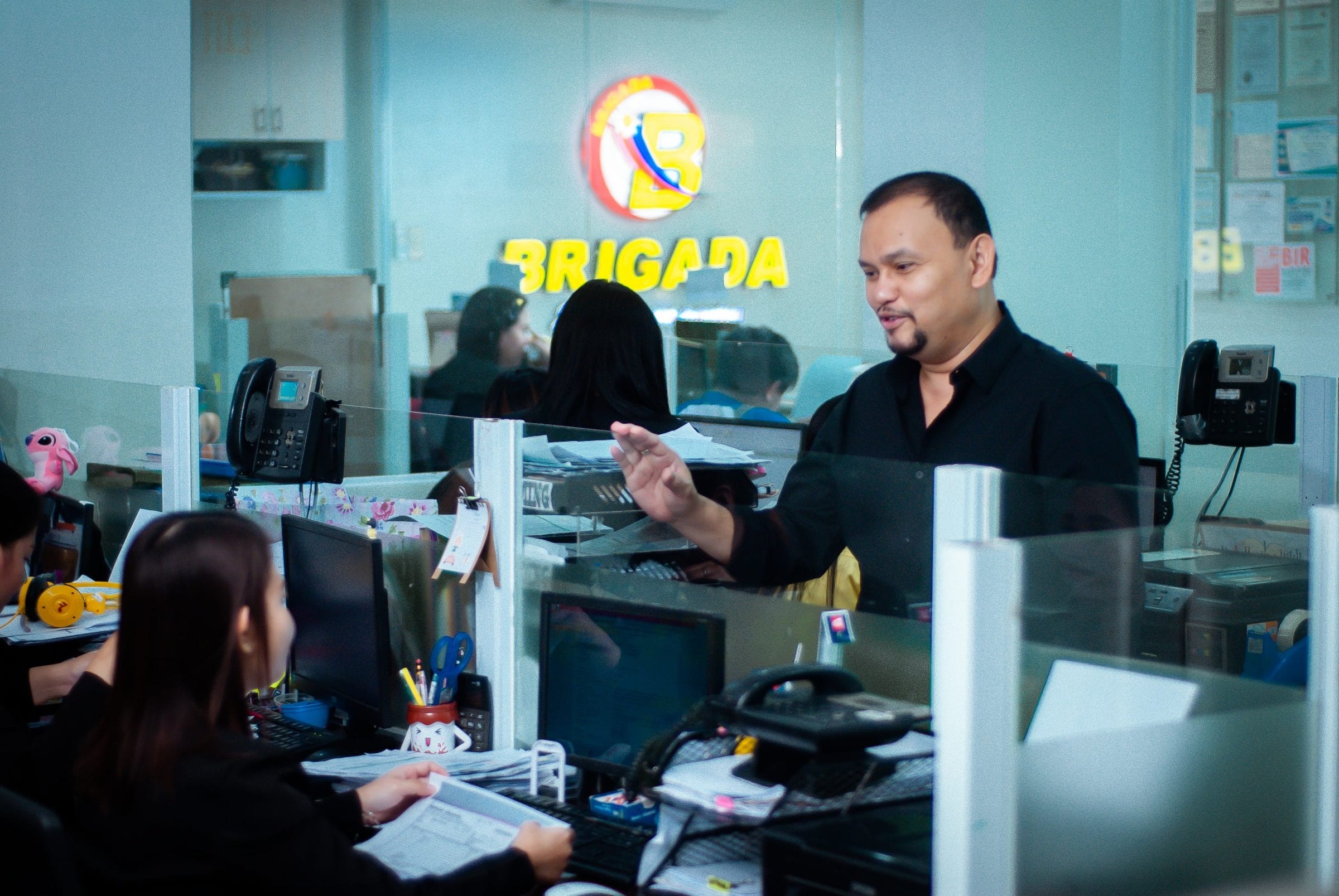 About – Brigada Online Shop